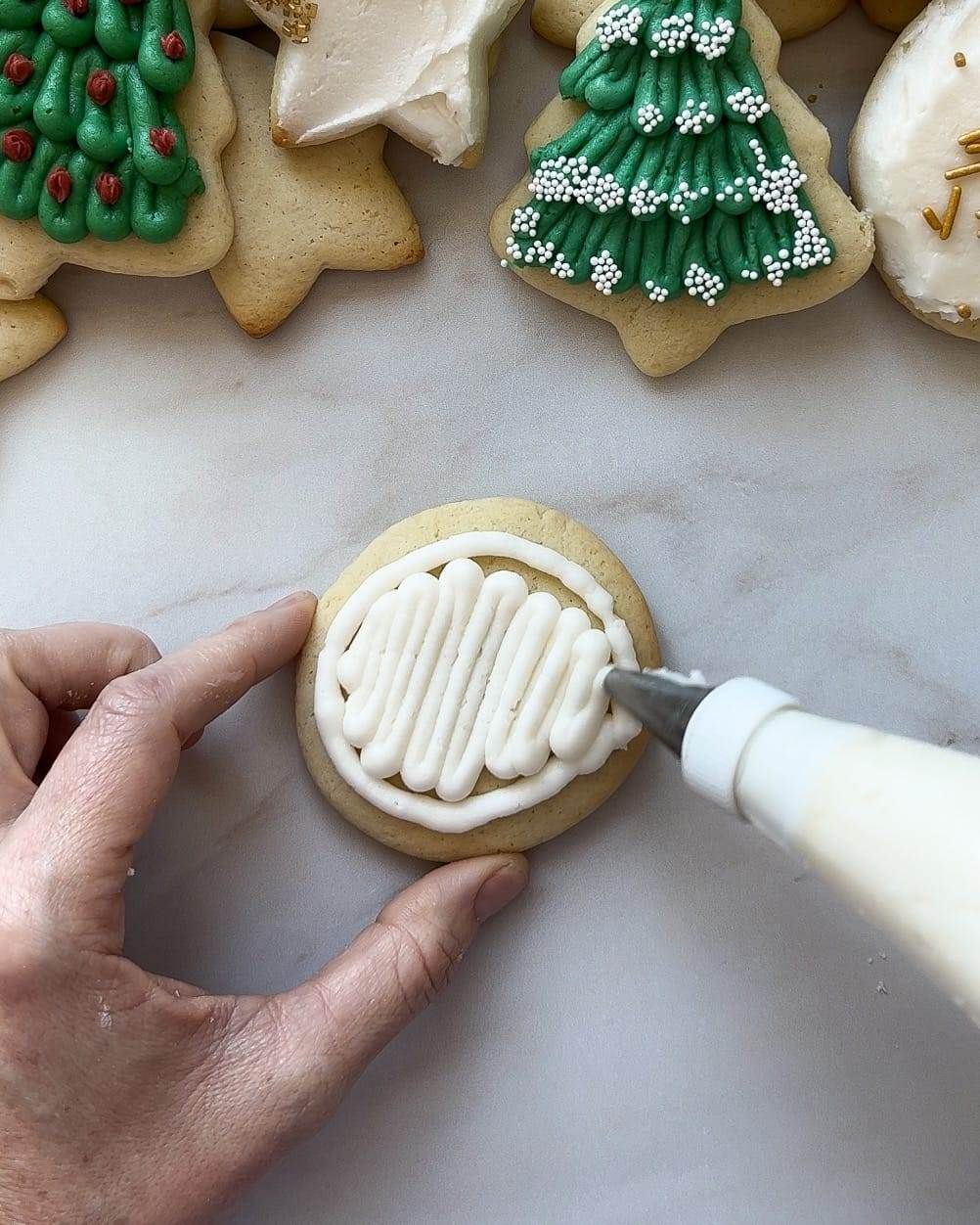 Christmas Sugar Cookies with Buttercream Frosting - That Bread Lady